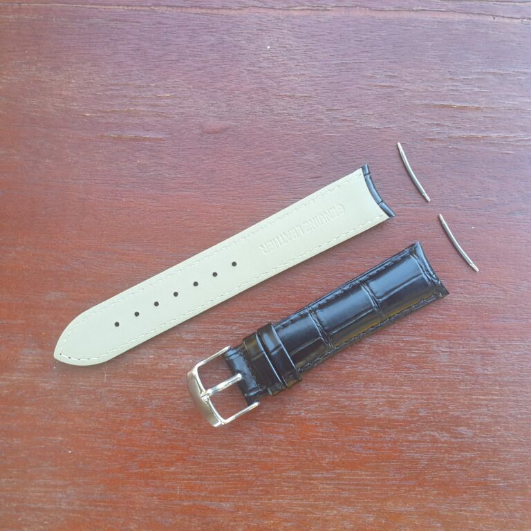 Curved Lug Leather Watch Band / 20mm 22mm - LeatherStraps.com.au